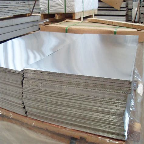AISI ASTM JIS SUS BS En DIN GB Standard 0 3 100mm Thickness 4 8FT