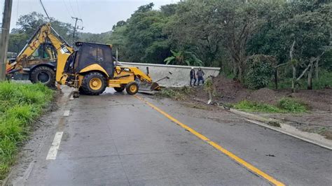 Continúa cerrada la circulación sobre esta carretera en ambos sentidos