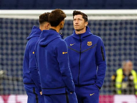 Wszystko jasne Xavi zdecydował ws Lewandowskiego przed meczem z