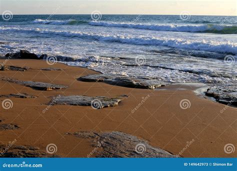 Costa Del Mar Mediterr Neo En Israel Imagen De Archivo Imagen De