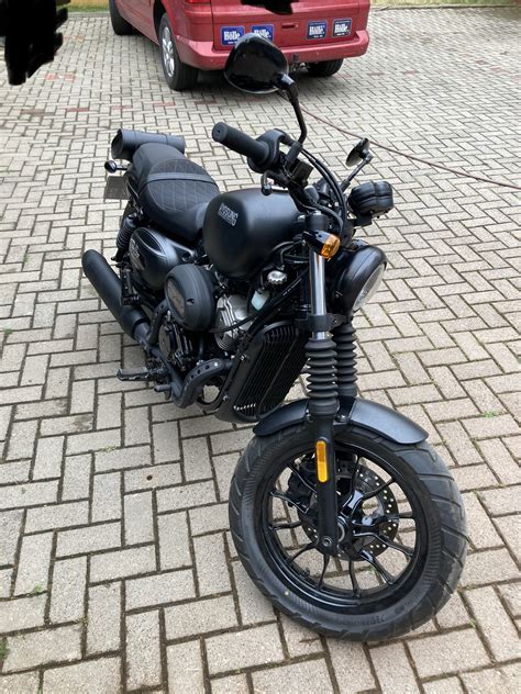Hyosung Aquila GV 125 S Motochecker