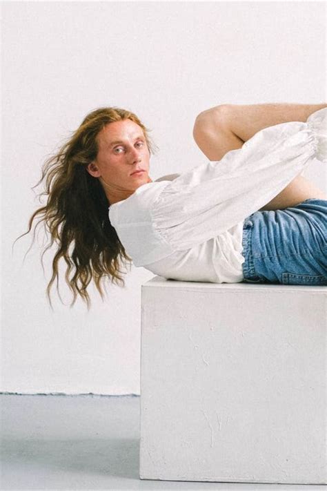 Dismantling Gender Stereotype Through Fashion Fashion Long Hair