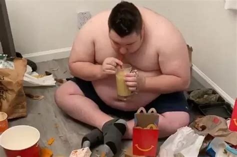 Obese Man Who Ruined Himself With Food Is Unrecognisable In Pics
