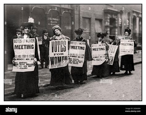 Les Suffragettes Britanniques De Londres Du Font Campagne En