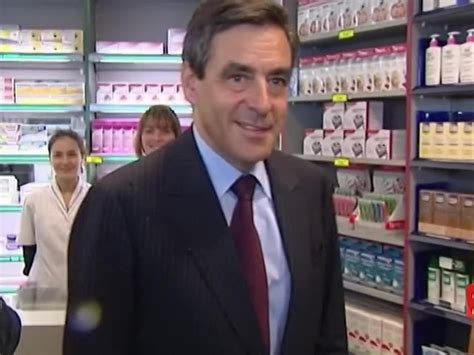 Plateau Br Ve Grippe A Fran Ois Fillon Assure Que Le Pays Est Pr T