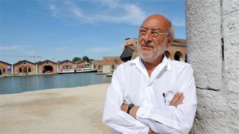 Gaetano Pesce è morto addio al maestro di design italiano