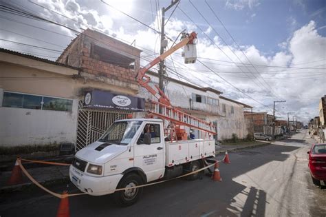 Mais de mil luminárias de LED foram instaladas por meio da parceria