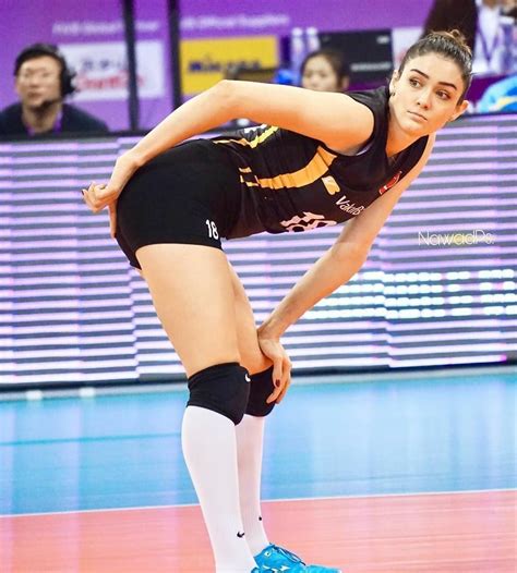 Turkish volleyball player Zehra Güneş Reddit NSFW
