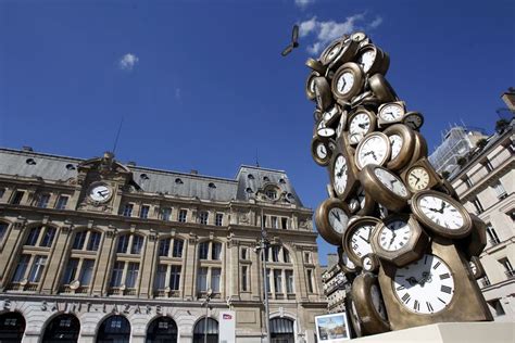 How To Navigate Paris Train Stations And Transfers