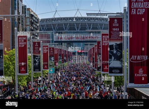Wembley Fa Cup Hi Res Stock Photography And Images Alamy