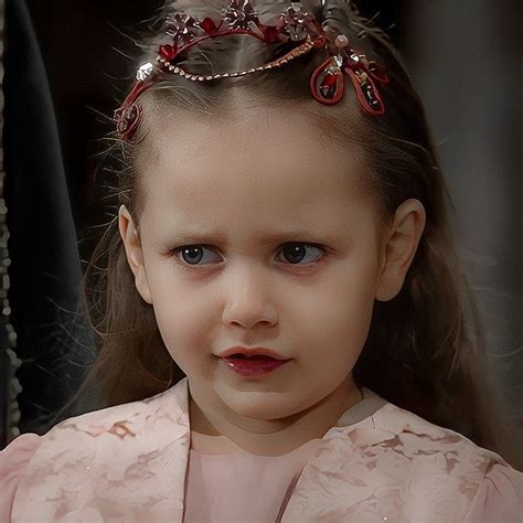 Pin By Laura Deyanire On Mihrimah Book Images Anime Images Beautiful