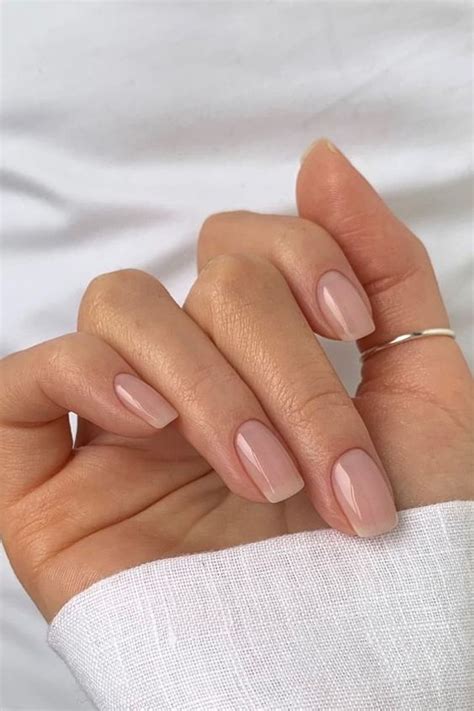Naked Nails Trend Urednih Noktiju Bez Laka BURO