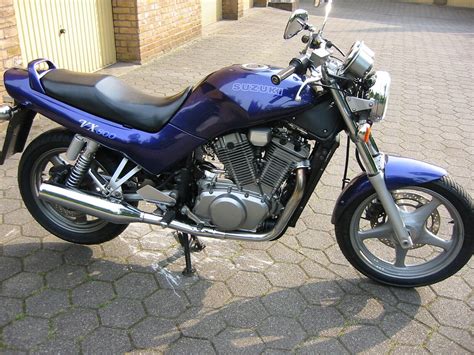 VX 800 Biete Suzuki