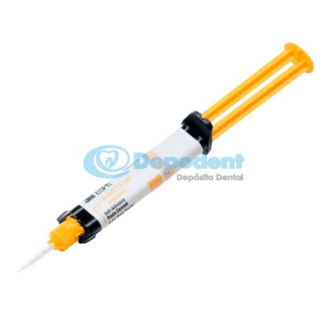 CEMENTO RESINOSO RELYX U200 DUAL DUAL COLOR A2 JERINGA 12 GR 3M DEPODENT