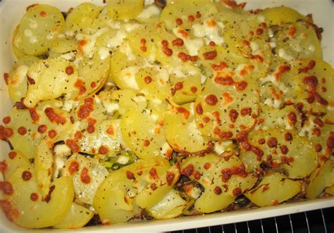 Ziemniaczana Zapiekanka Z Pieczarkami I Porem Doradcasmaku Pl