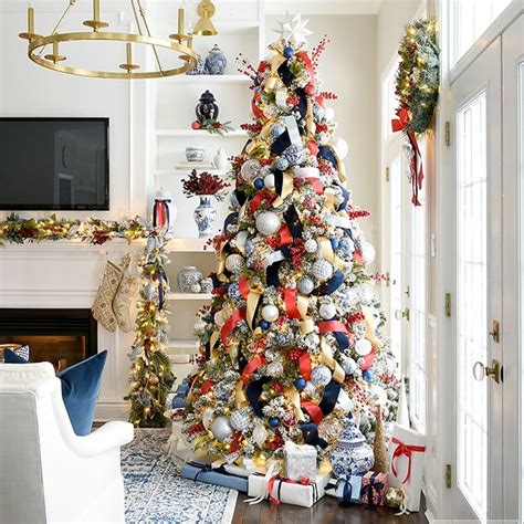 Christmas Tree Decoration Ideas For A Dazzling Holiday Off
