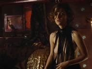 Liv Lisa Fries Nuda 30 Anni In Babylon Berlin