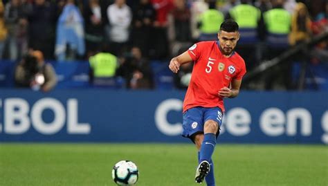 Chile vs Argentina Paulo Díaz y Pablo Galdames son aislados en La