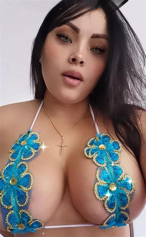 FanCentro Karo Urbina Web Starlets