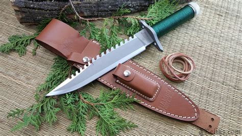What Is A Rambo Knife