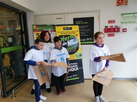 RECOLHA DE ALIMENTOS PARA O BANCO ALIMENTAR Agrupamento De Escolas De