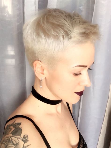 Pixie Bob Hairstyles Short Blonde Haircuts Cool Short Hairstyles