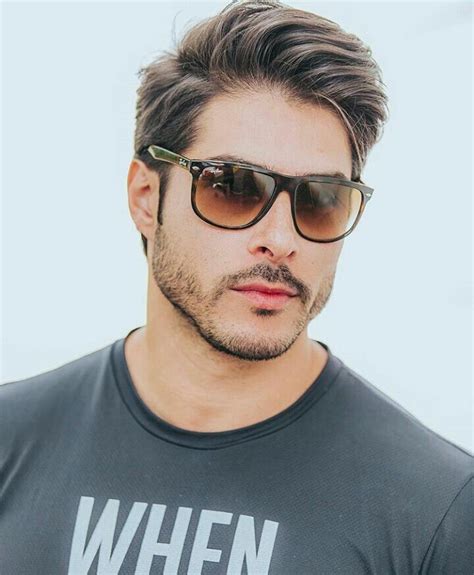 Mens Hairstyles With Beard Mens Hairstyles Medium Beard Hairstyle