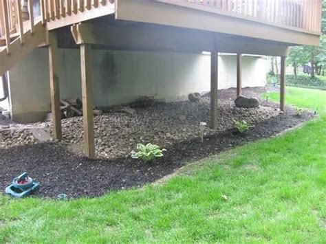 Design Ideas For Under Deck Under Deck Landscaping Landscaping