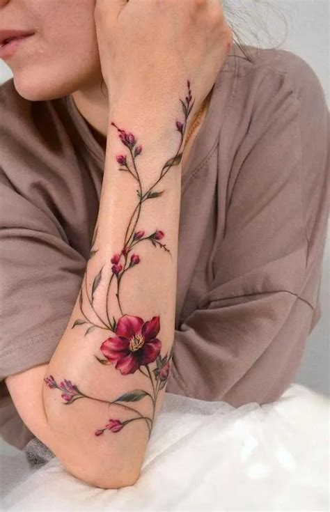 Hand Tattoo Small Tattoo Tattoo Tattoo Ideas Woman Tattoo Womans