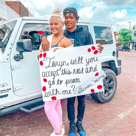 The Best Ways To Ask Someone To Prom Popsugar Love