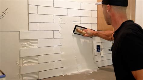 How To Grout Kitchen Backsplash Tile Things In The Kitchen