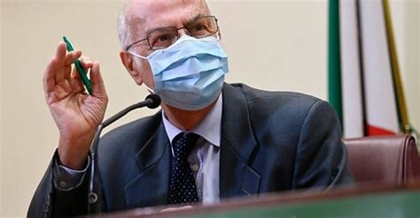 Rezza Rt Diminuito Da 1 7 A 1 4 Ma Aumentano I Casi Rai News