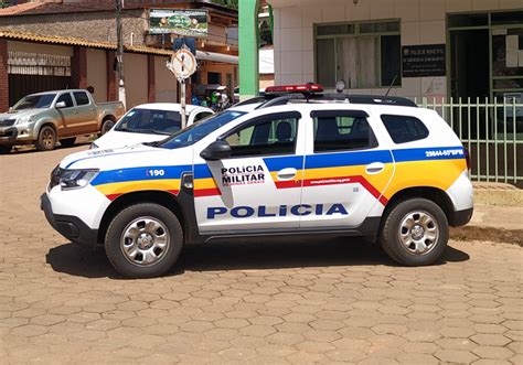 Polícia Militar prende suspeito de tráfico de drogas e apreende armas