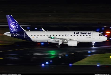 D AIWJ Lufthansa Airbus A320 214 WL Photo By Paul Buchroeder ID