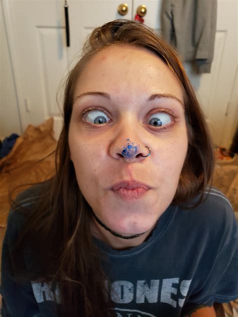 Silly Chic Wants All Your Semen Scrolller