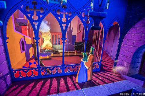 PHOTOS Sleeping Beauty Castle Walkthrough At Disneyland Park