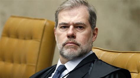 Flavio Quintela Graças a governo e Supremo estamos quase na ditadura