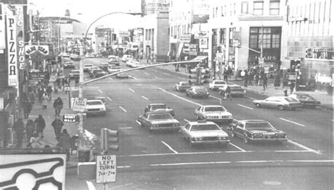 Main Street Flushing Queens In The S Queens Nyc Queens Ny