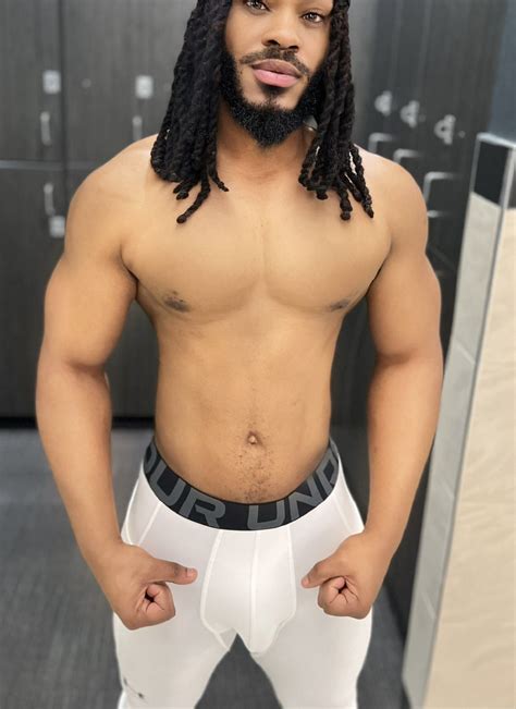 Hood Freak On Twitter Theres No Way A Man Is This Beautiful Https
