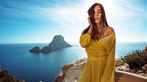 Leah Silver 31 Fotos Biografía De La Actriz Pornográfica Christina Shcherbinina