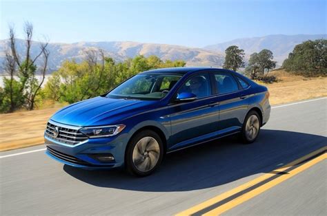 Volkswagen Vento 2020 Precio Images Photos Gallery Videos HD