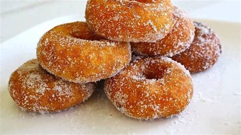 Recetas cómo preparar las clásicas donas de azúcar fritas