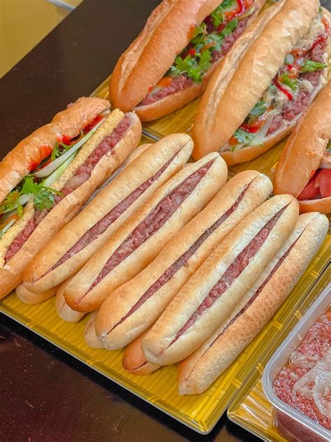 Bánh Mì Pate Cột Đèn Hải Phòng ở Sài Gòn