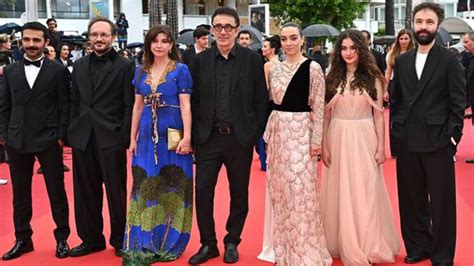 Merve Dizdar Cannes K Yafeti Ele Tirilerine Yan T Verdi Ticari Hayat