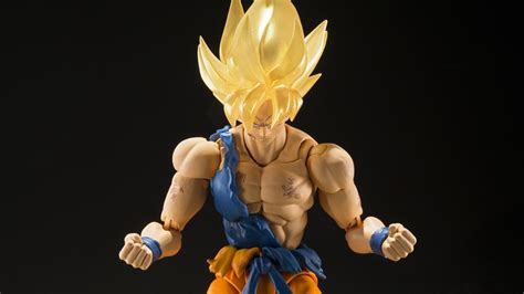 S H Figuarts SUPER SAIYAN GOKU Exclusive Edition SHFiguarts