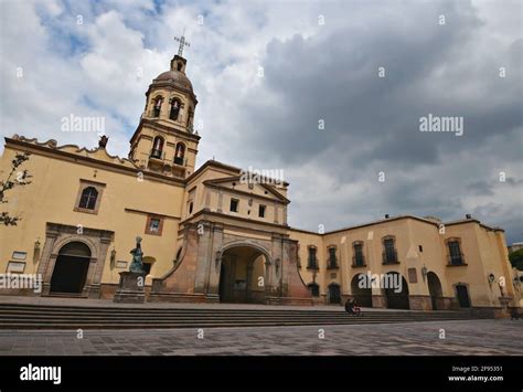 Convento De La Cruz Queretaro Hi Res Stock Photography And Images Alamy