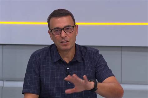 Rizek projeta substituto de Neymar na seleção Camisa 10