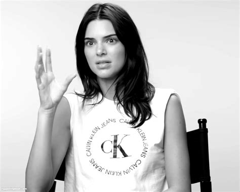 Kendall Jenner KendallJenner Nude OnlyFans Leaks The Fappening