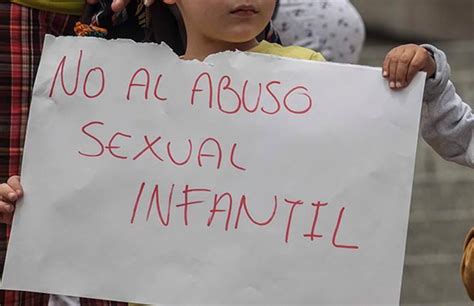 Detiene Fiscalía a maestro acusado de agredir sexualmente a un menor