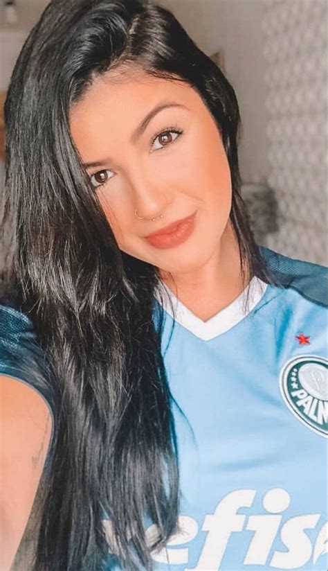 Pin de Esteban Nieves em Chicas del fútbol Mulher Mulheres Palmeirense